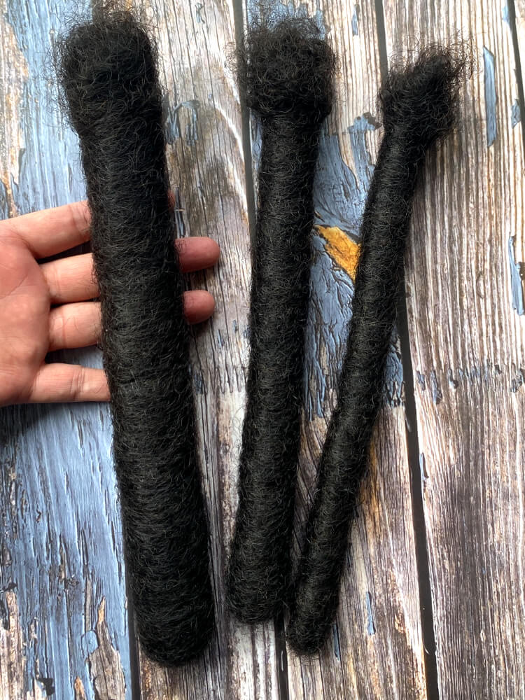 What to Know About Permanent Loc Extensions: Loctician’s Guide - Dread ...